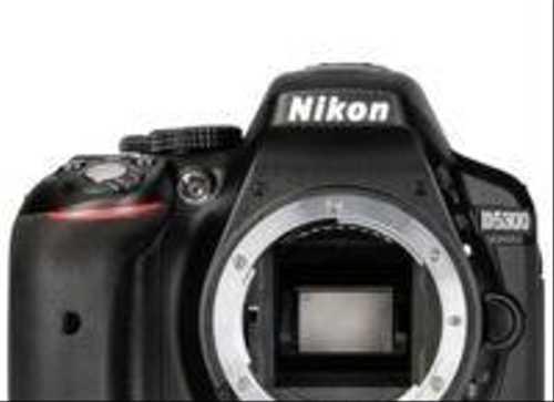 Nikon D5300 + AF-S Nikkor 18-200 (3.5-5.6)