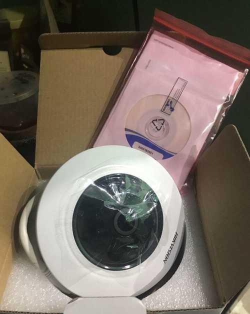 Камера Hikvision DS-2CD2942F
