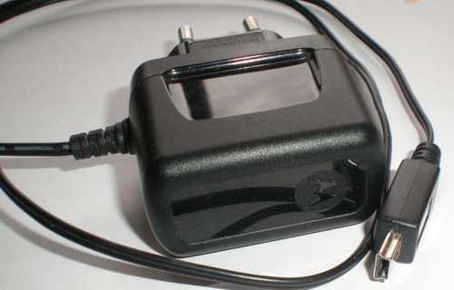 Зарядное устройство Motorola microusb оригинал