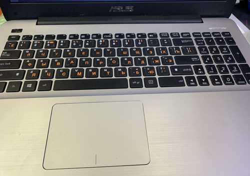 Asus R556L core i3-4005U 1.70GHz/4GB/1TB HDD