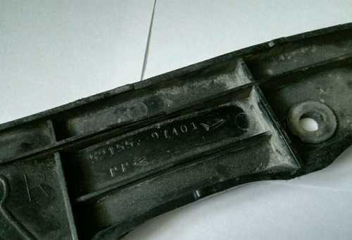 Клипса для бампера 52155 97401 Daihatsu yrv