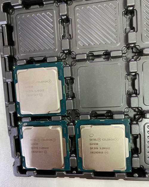 Oem процессор. Intel Core i5 9600 OEM. I5 9600kf скальпирование. I5 9600kf Crystal. Инженерник i7 8700es.