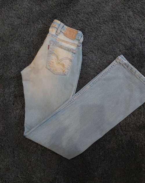 Джинсы Levi's