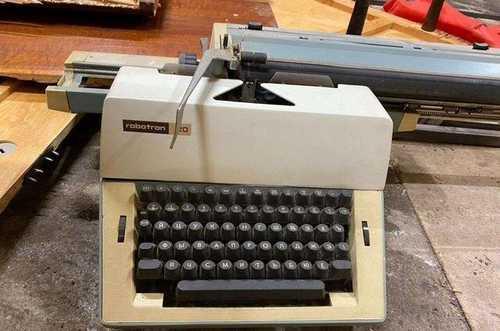 Пишущая машинка robotron