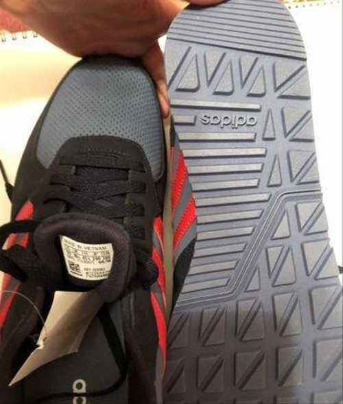 Кроссовки adidas 45,5 оригинал
