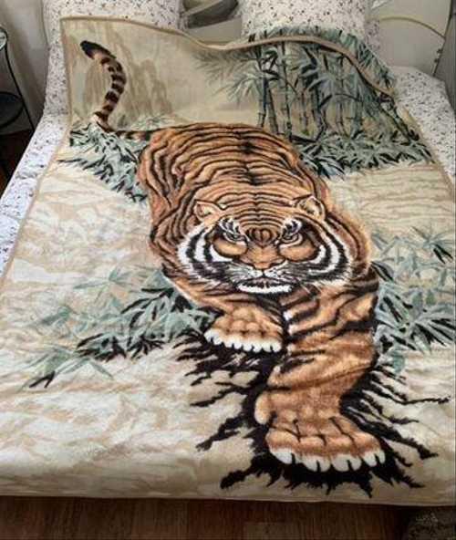 Покрывало плюшевое Тигр