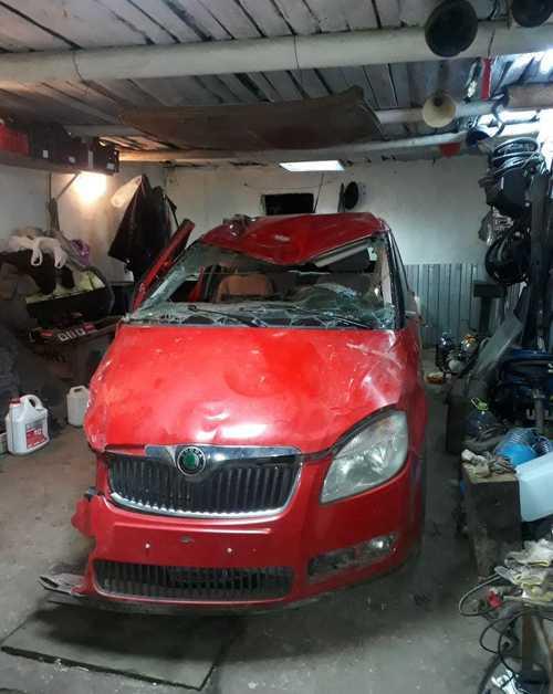 Разбираем Skoda Fabia 2009 г.в