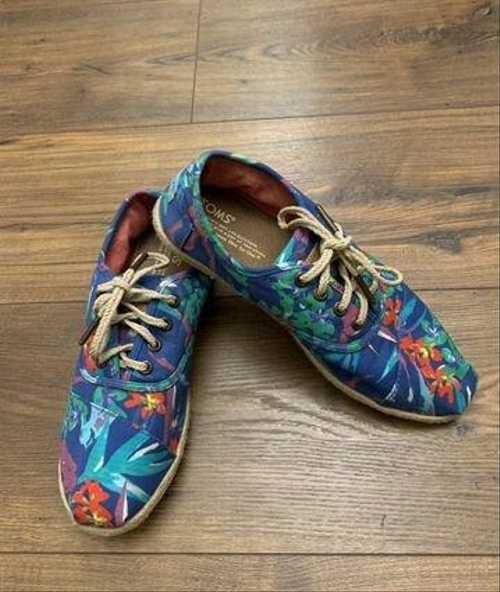 Летние кеды Toms