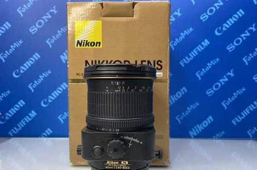 Nikon PC-E micro 45mm f/2.8D (sn:4832)
