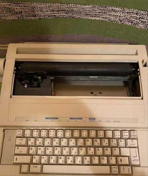 Пишущая машинка электрическая Samsung SQ-1030