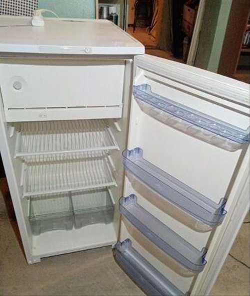Холодильник высота 120. Холодильник Бирюса 120. Холодильник Бирюса 120 белый двухкамерный. Холодильник Бирюса 120 см. Холодильник 120см Бирюса 3.