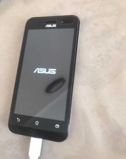 Телефон asus Zenfone go