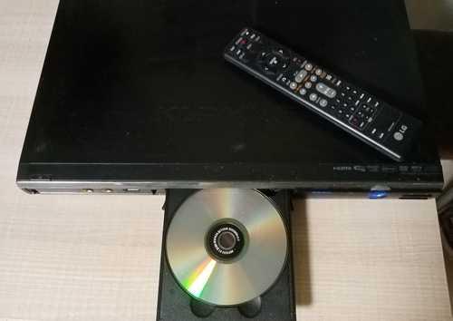 DVD проигрыватель с функцией караоке
