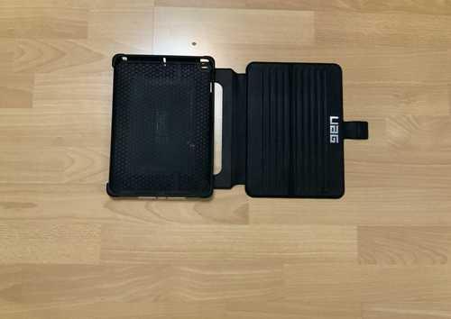 Чехол UAG на iPad 9.7 дюймов