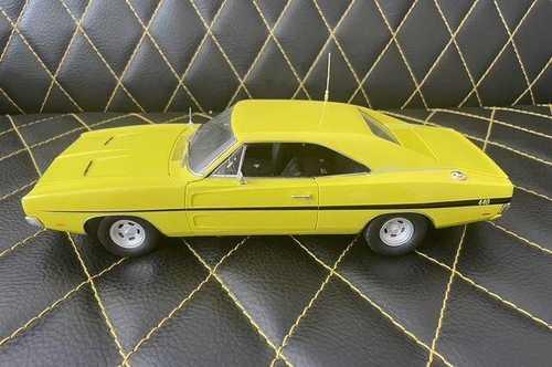 Dodge Charger 1969 ( 1:18 Autoworld)