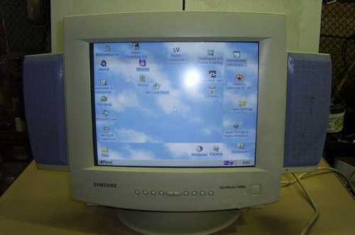 Компьютерный ЭЛТ монитор SAMSUNG 15 SyncMaster 500