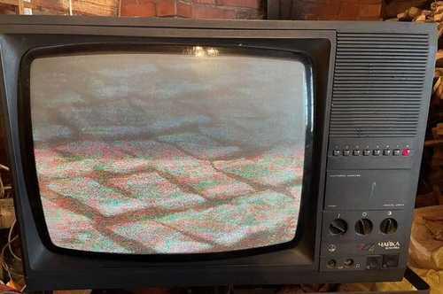 Телевизор ретро Чайка