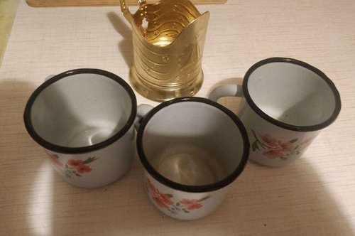 Подстаканник и три кружки