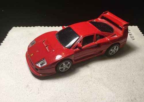 Ferrari F40 burago 1:43