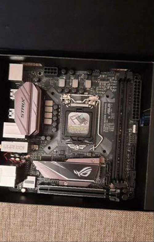 Материнская плата Asus Strix B250I(не исправна)