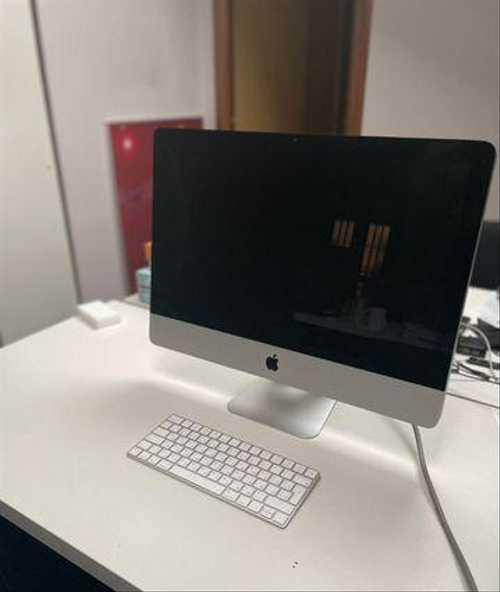 Apple iMac 25 “ 2011