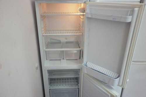 Холодильник индезит бу. Холодильник Индезит 2005 года. Юла Орск отдам даром холодильник. Отдам даром холодильник в Орске.