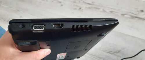 Нетбук Asus Eee PC 1015BX