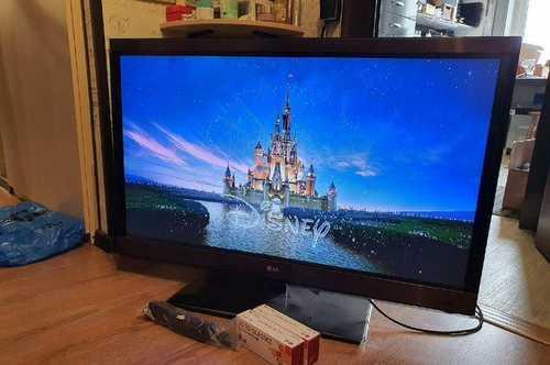 Телевизор 42" LG FHD 3D