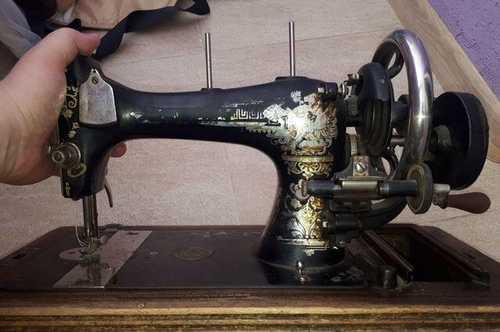 Швейная машинка Baer & Rempel Teutonia
