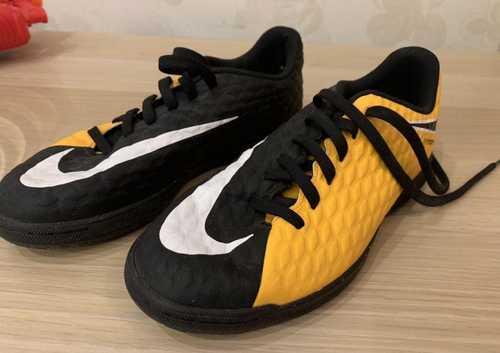 Бутсы Nike HyperVenom X, 35,5 размер