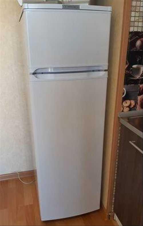 Холодильник 2-х камерный саратов