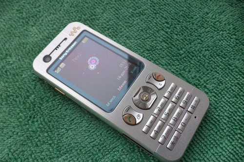Sony Ericsson W890i комплект