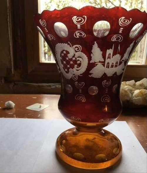 Антикварная ваза из цветного чешского стекла, купл