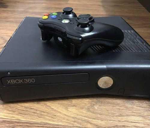 Xbox 360 slim freeboot 2 геймпада kinect 250gb