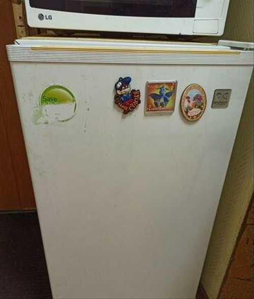 Холодильник Daewoo FR-147