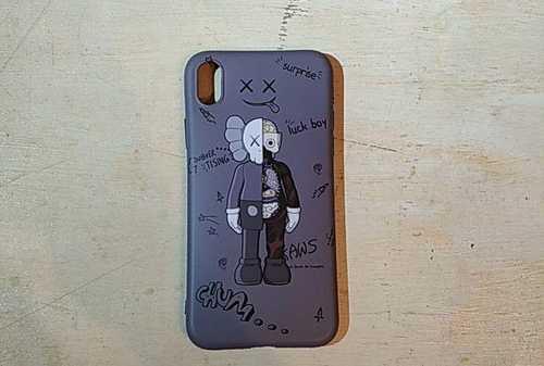 Новый чехол Kaws на Apple iPhone XR