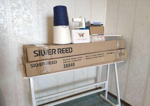 Вязальная машина Silver Reed SK840/SRP60N + 2 кар