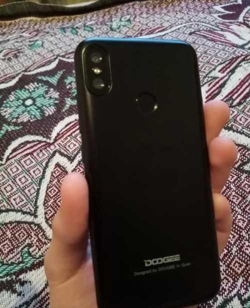 Смартфон doogee x70