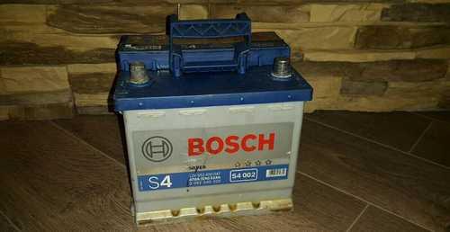 Аккумулятор bosch S4 silver 52Ач