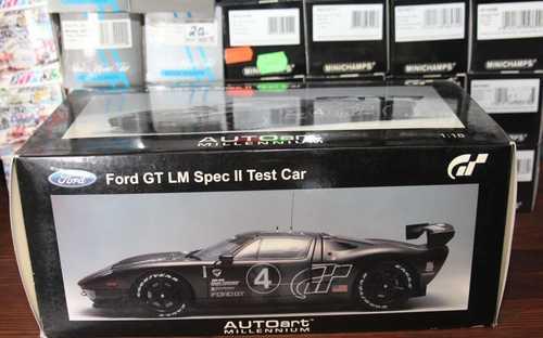Ford GT LM Spec II #4 Test Car autoart 1/18
