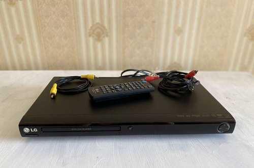 DVD проигрыватель LG DVX -440