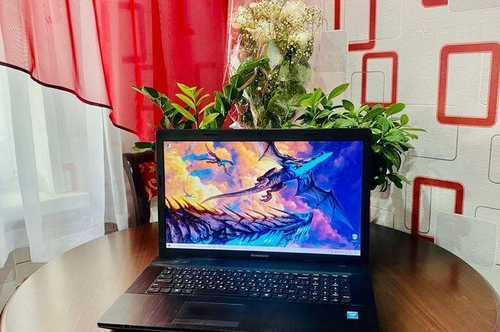 17.3" Игровой Lenovo i5-3.2Ghz\ 8Gb\ SSD\ GF 820M