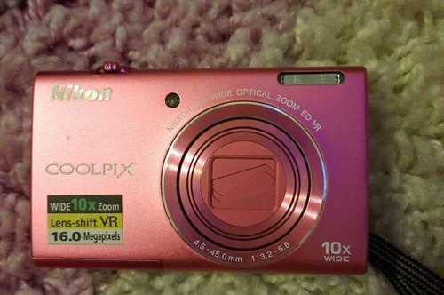 Фотоаппарат Nikon Coolpix