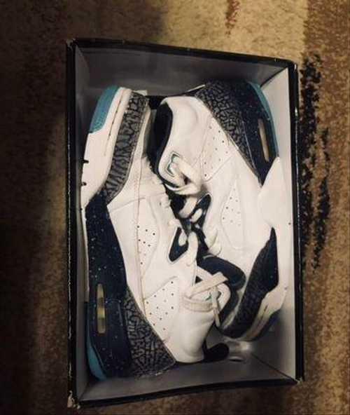 Nike Air Jordan Son Of Mars Low - Hornets