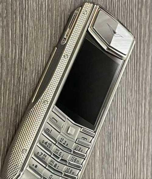 Vertu ti knurled, как новый