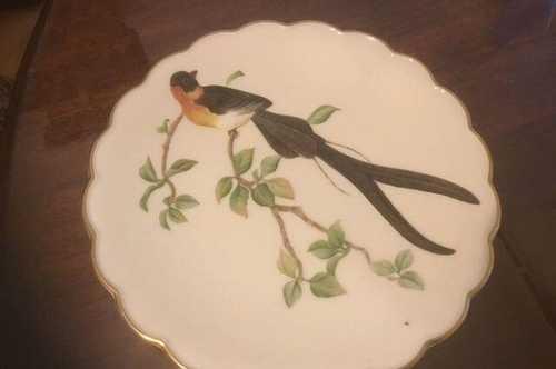 Настенная коллекционная тарелка с птицей