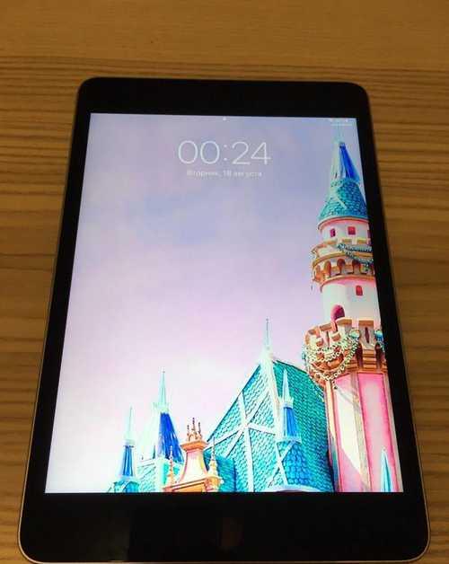 iPad Mini 4 (128)