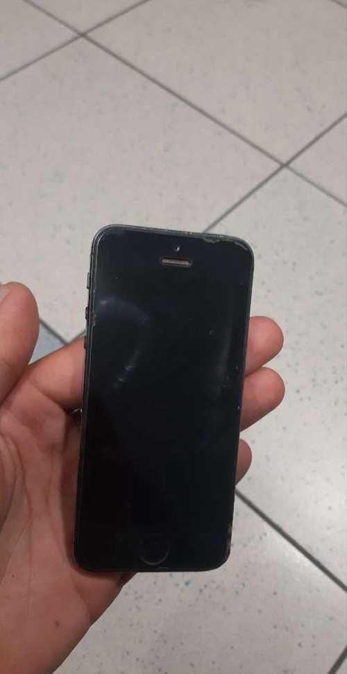 Телефон iPhone5 64