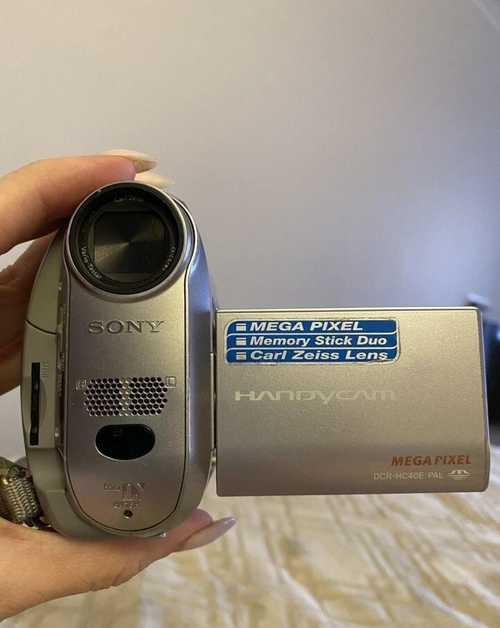 Видеокамера Sony DCR-HC40E PAL