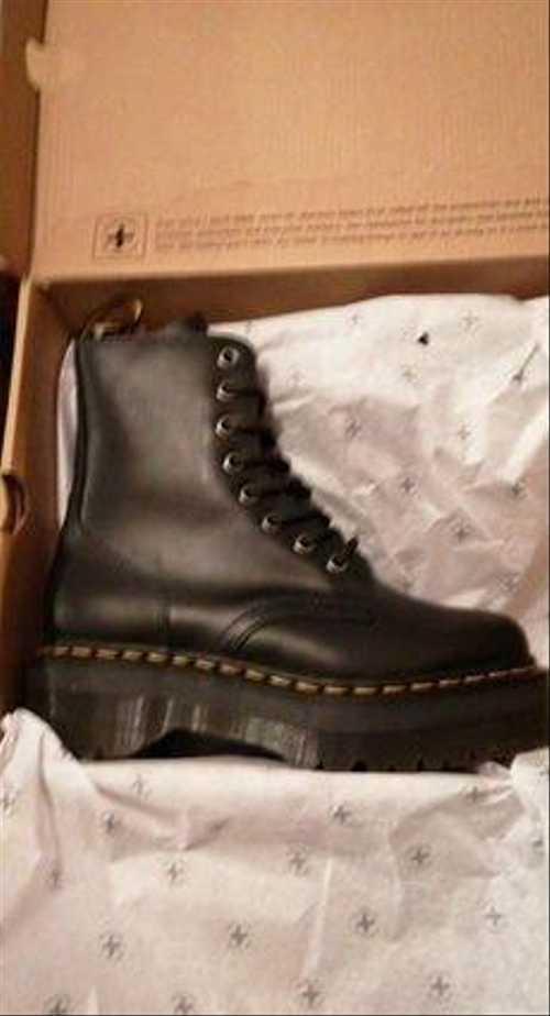 Dr.Martens jadon